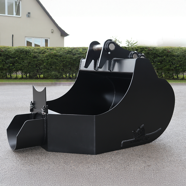 JCB 150X Concrete Pouring Bucket – Rhinox Group US